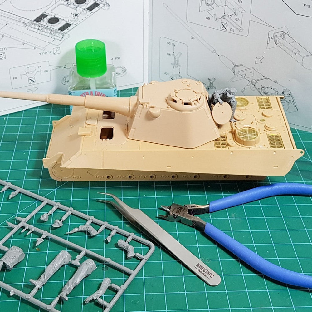 Plastic Kits | Plastic Model Kits | kit Modelling | Hearns Hobbies
